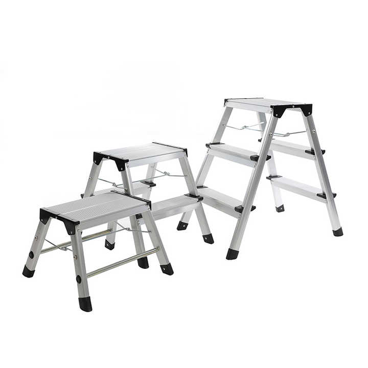 Aluminum Ladder - Safe and Lightweight Step up Platform