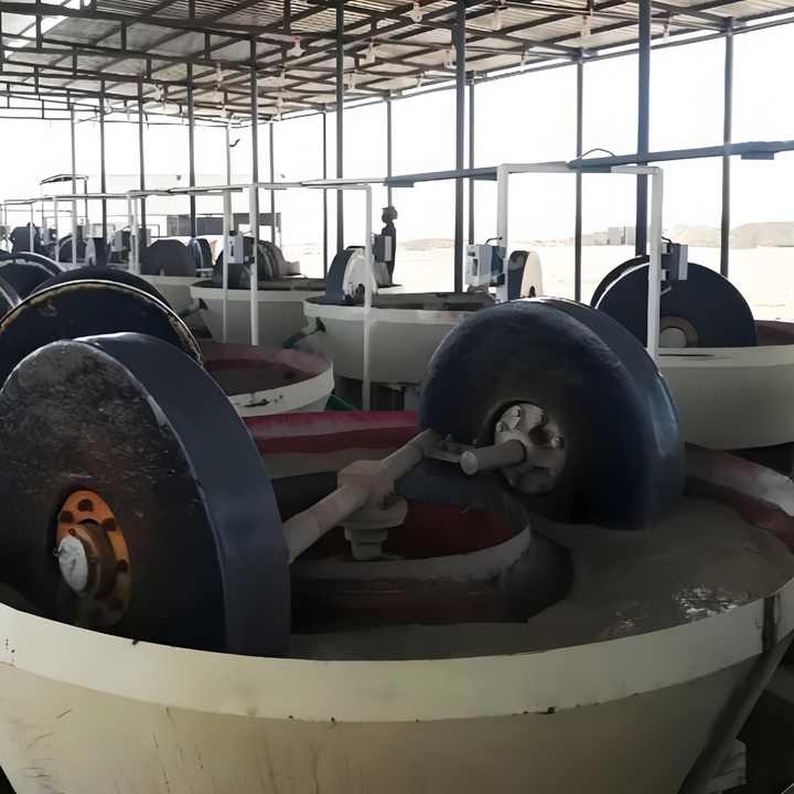 Two Roller 1tph Capacity Wet Pan Round Mill for Gold Mine Rolling Mill ...