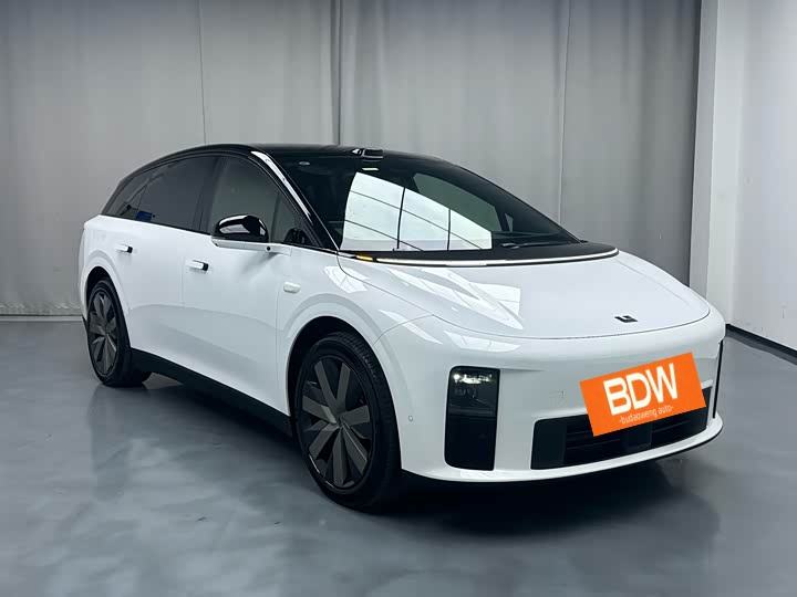 Li Auto I6 2025 Two Wheel Drive Standard Edition Travel Stable Control ...