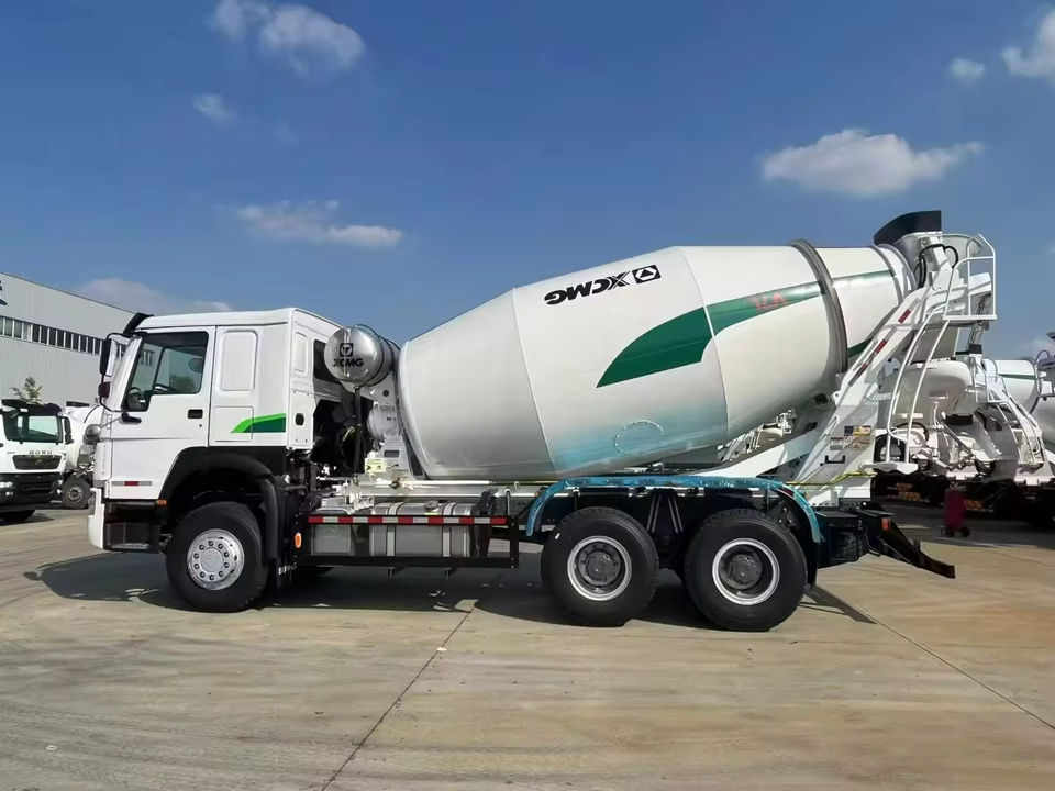 FAST SHIPPING XS415 Truck-Mounted Concrete Mixer 4*4 with 22CBM ...