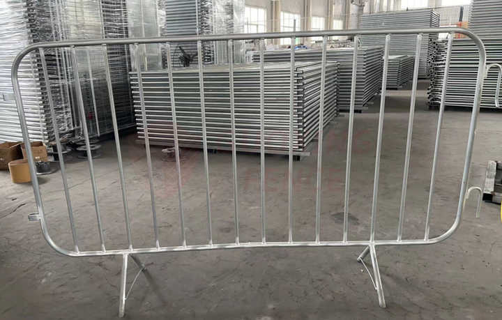 Easy Install Steel Portable Square Crowed Barricade Stage Crowd Control ...