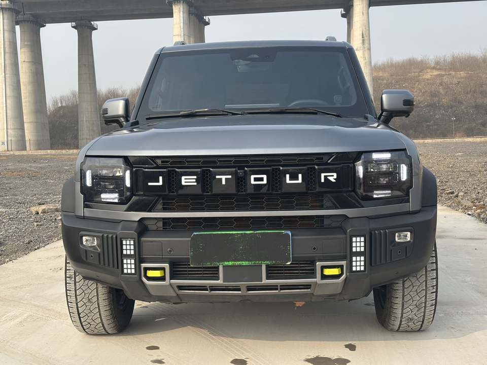 Used Jetour Traveler Gasoline SUV 5Seats Four-wheel Drive Vehicle ...
