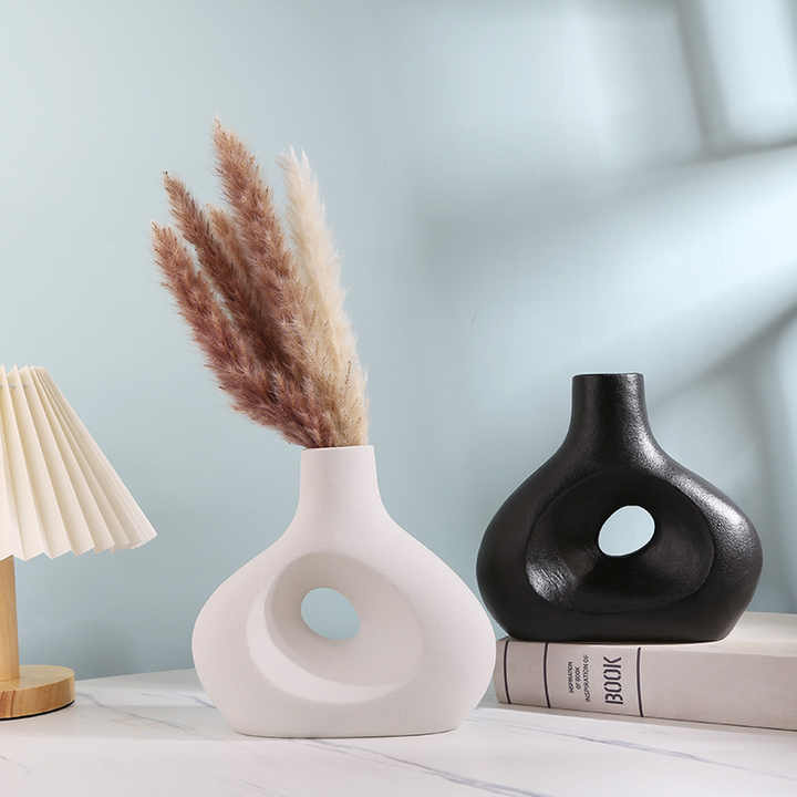 Nordic Minimalist Frosted Creative Ceramic Vase Retro Countryside Style ...