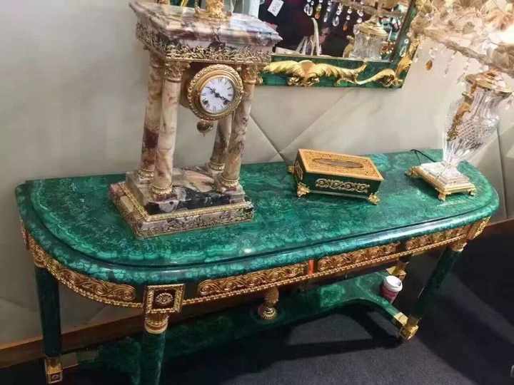 Malachite Green Dining Table Top - Luxury & Uniqueness
