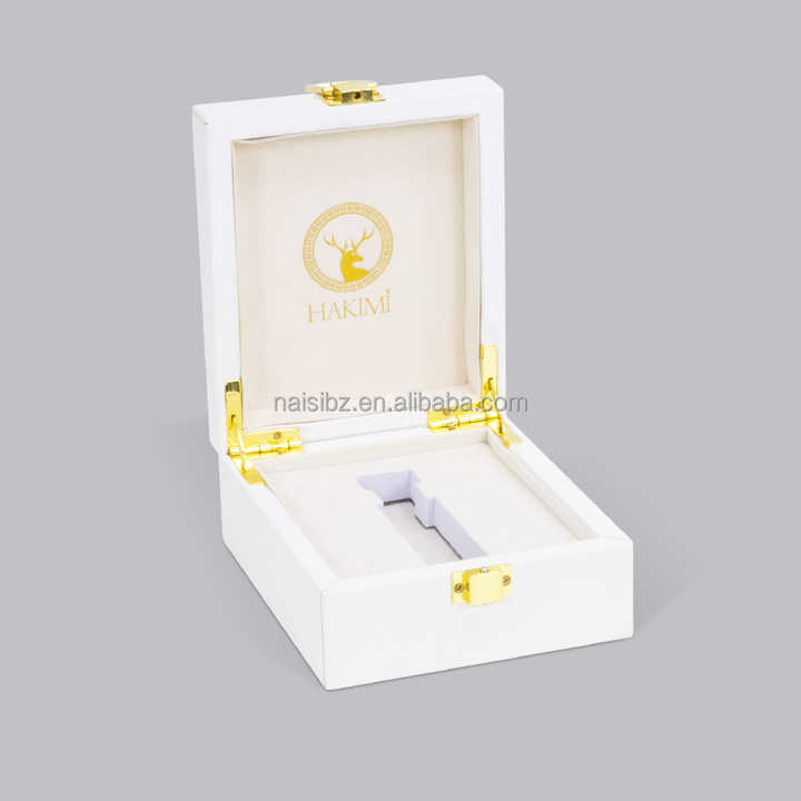 Custom Elegant Black Wood Box Playing Cards Square Perfume Bottle ...
