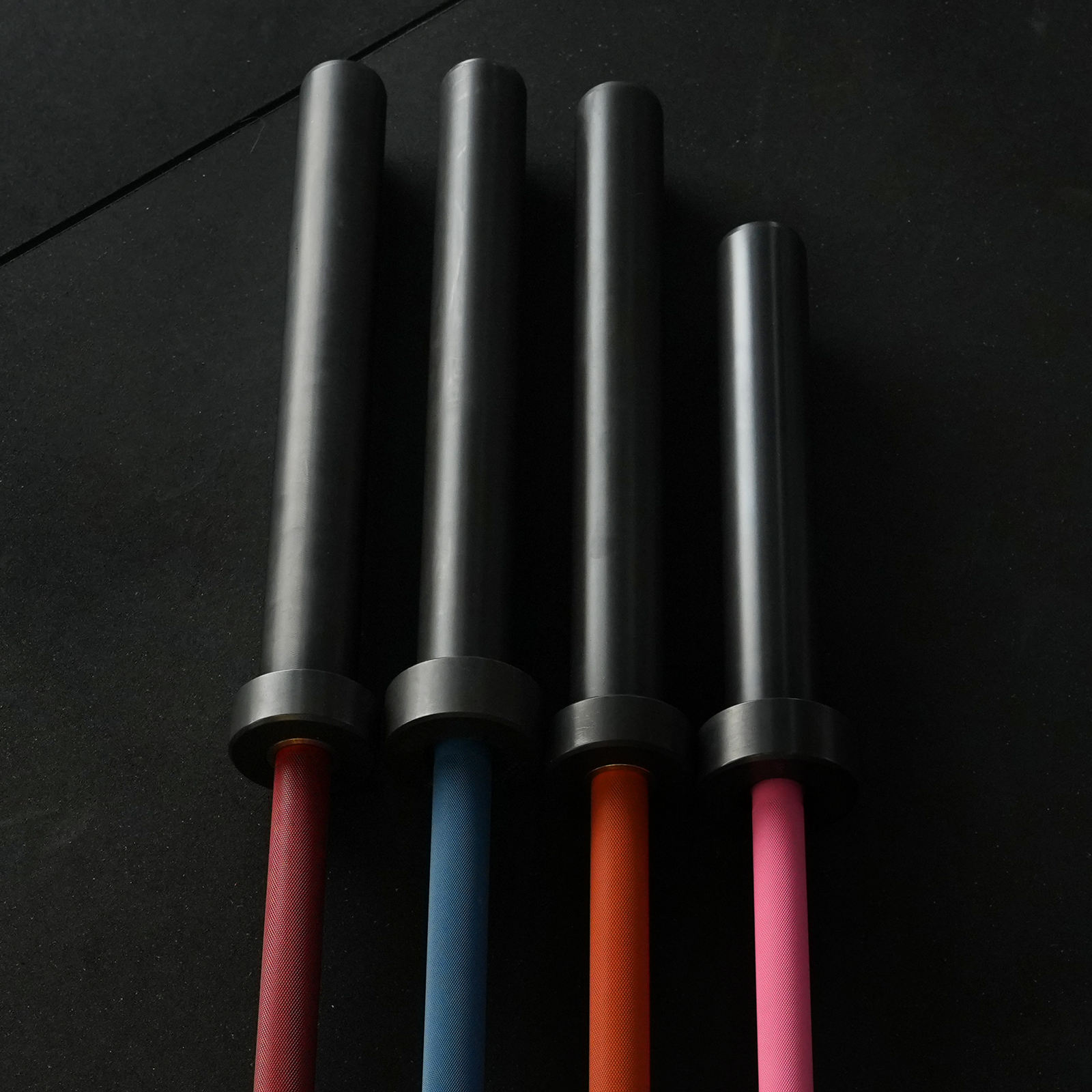 How to Choose the Best Weightlifting Cable Bar for Your Home Gym