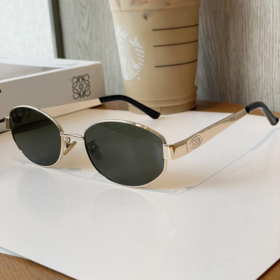 Celebrity Same Style Old Money Style Instagram Sunglasses Female Photo ...