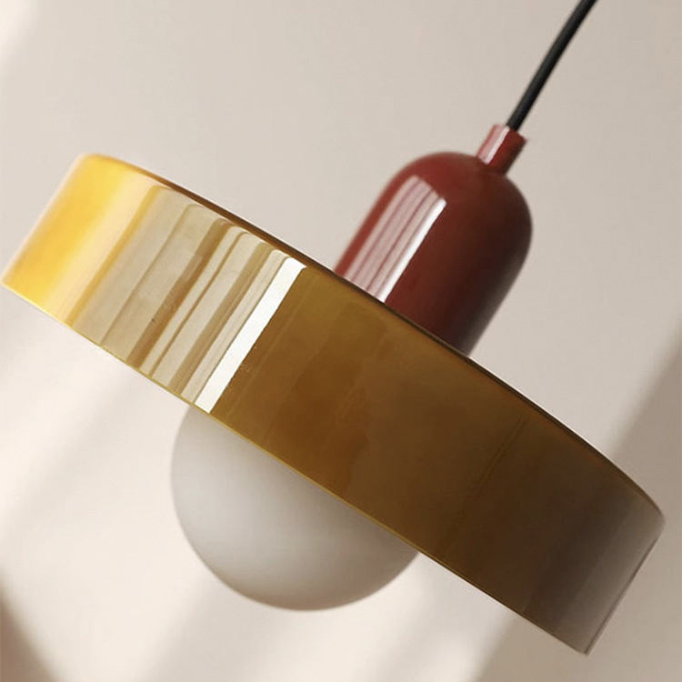 How to Choose the Best Chandelier Table Lamp for Your Space