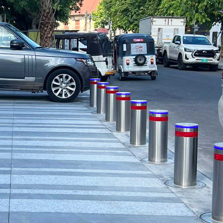 Warehouse Isolation Down Up Bollard Electric Retractable Bollards ...