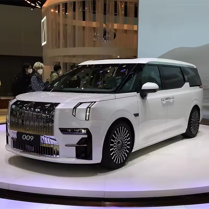 Geely Zeekr 009 Electric Car 2024 2025 MPV - 702km Range