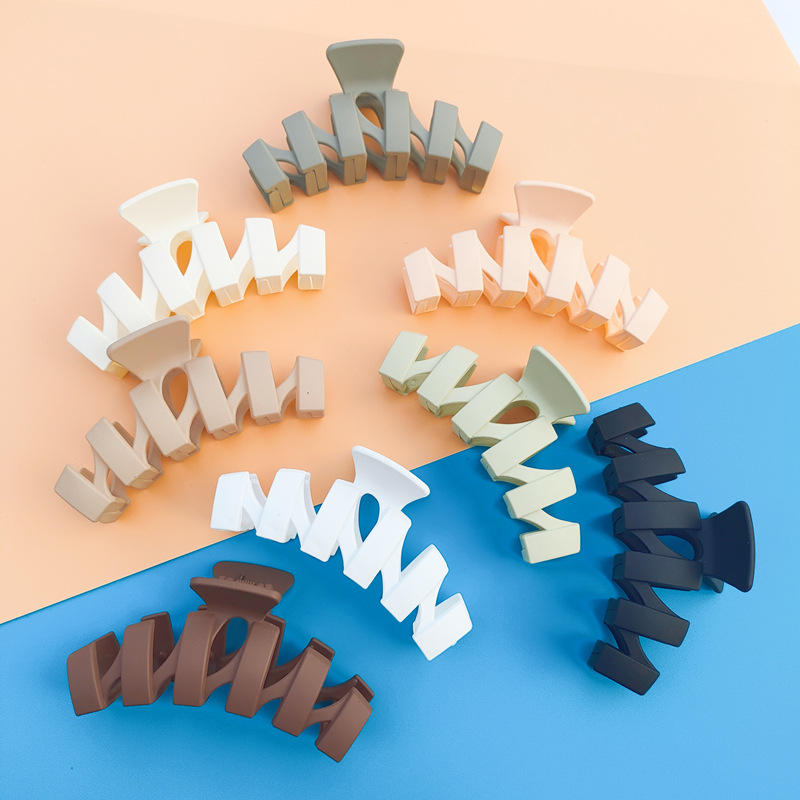 Solid Color Frosted Hollow Acrylic Hair Clip Claw Colorful Hair Clip ...