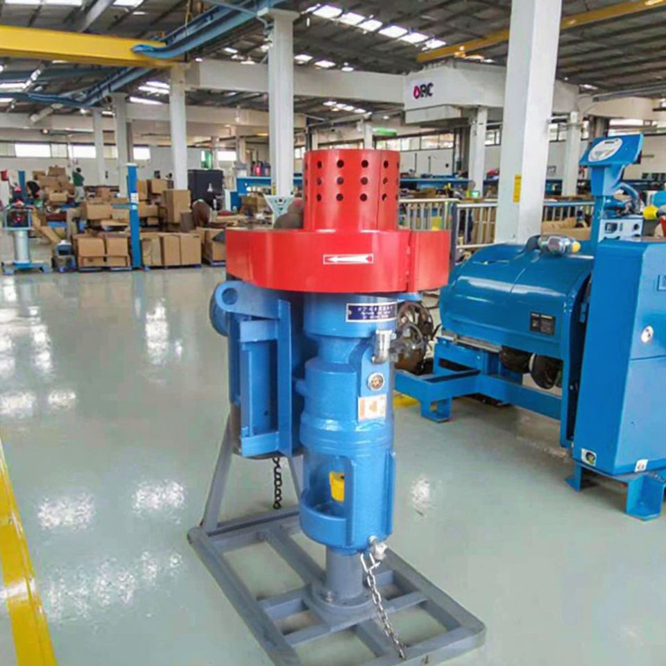 Vertical Ground Drive Device of Screw Pump 150 HP Drive Head Two Motors ...