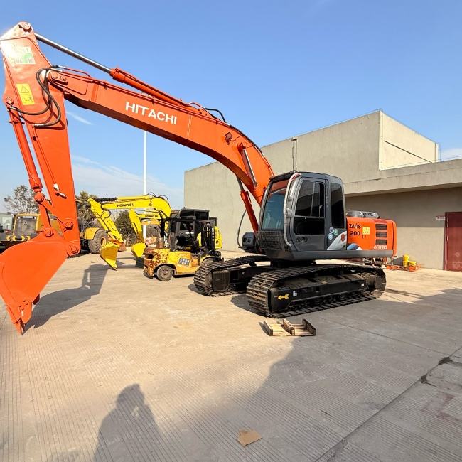 Secondhand 20 Ton Hitachi ZX200 Excavator Machinery Used Crawler Digger ...