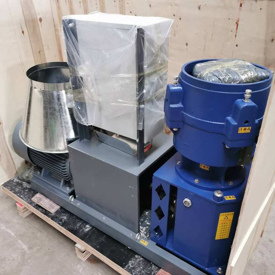 New Condition Diesel Engine Pelletizer Machine for Chicken Cattle Fish ...