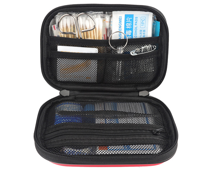 How to Choose the Best Emergency First Aid Kit: A Complete Buying Guide