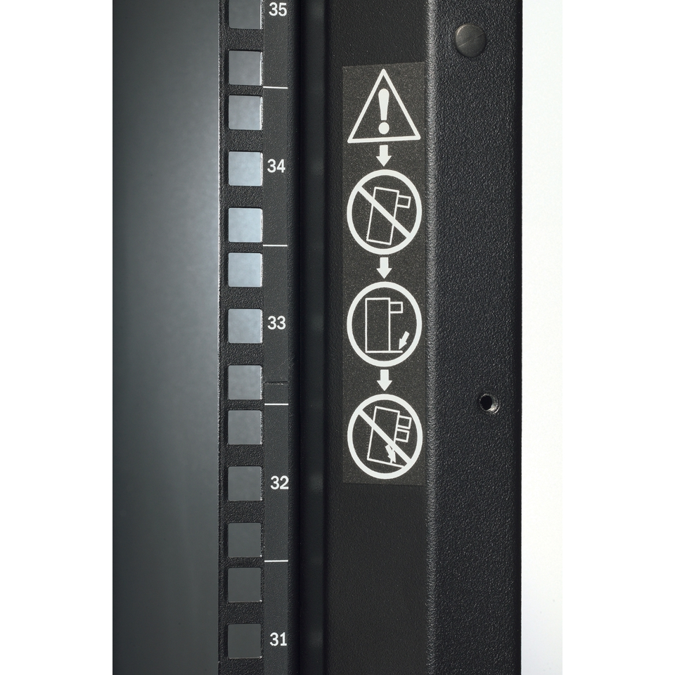 APC AR3300 Netshelter SX - Secure and Efficient Server Rack