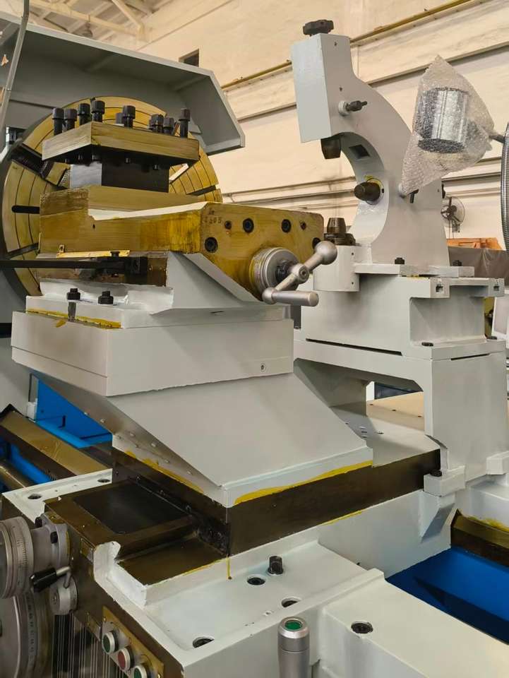Heavy Duty Manual Lathe CW61160 Manual Lathe Machine 3000mm Lathe for ...