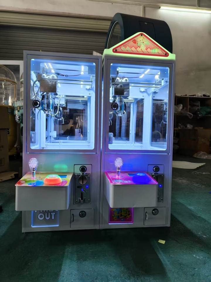 High Performance Mini Claw Crane Machine - Fun & Cost-effective