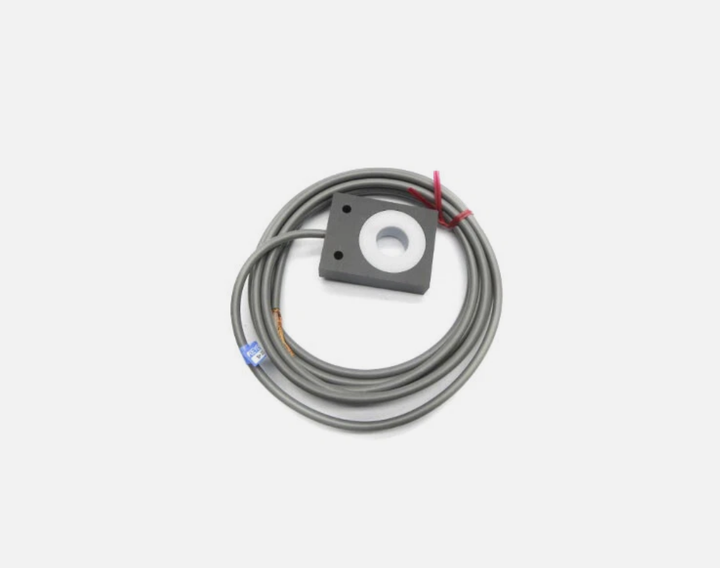 Keyence TH-320 Inductive Proximity Sensor, Head for Fine Metal Object ...