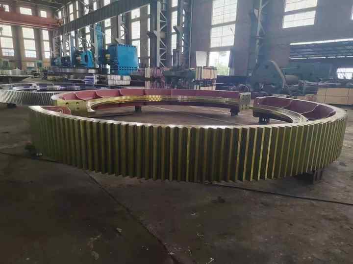 Transmission Casting Two Half Segment Girth Gear Ball Mill Pinion Gear ...