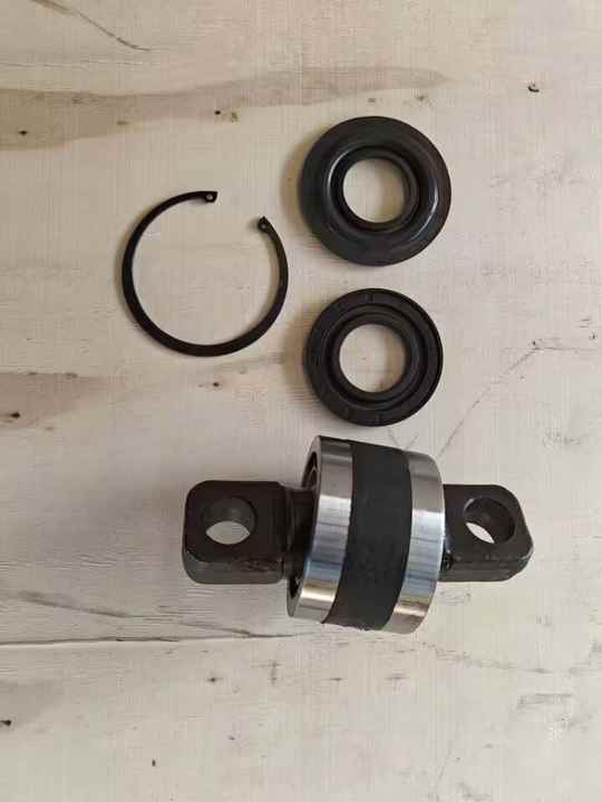 Original SINOTRUK HOWO Torsion Rubber Core Torque Rod Bush Az9725529213 ...