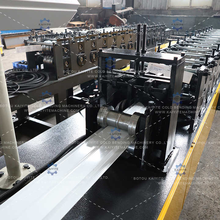 Roll Former Machinery Fence Bar Forming Machine Galvanized Steel Fence ...