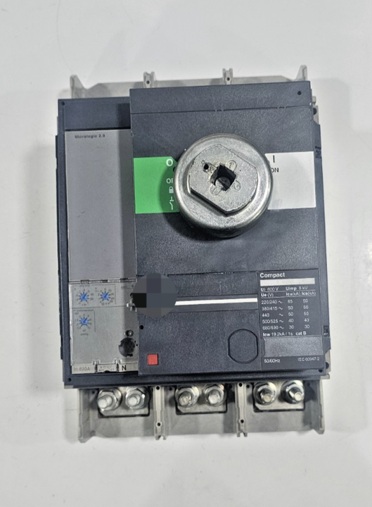 Plc Programming Controller Compact NS800 N 800A 3 Poles Micrologic 2.0 ...