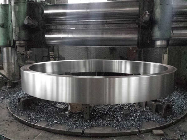 Custom High Quality CNC Machining Large Diameter Riding Ring Forging ...