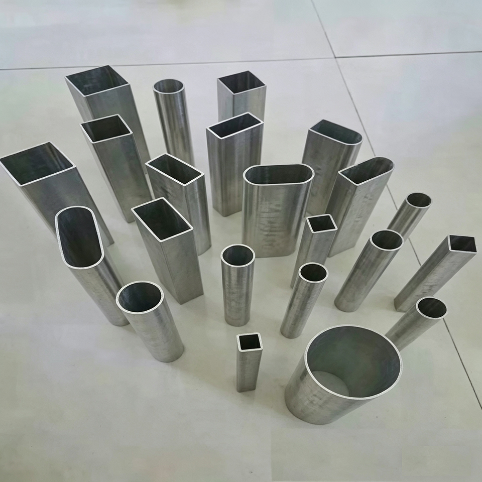 Hot Dipped Galvanized Scaffolding Steel Pipe GI Pipe Plan Ends Low ...