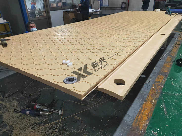 Interlocking Heavy Duty Excavator Ground Mat - Anti-slip