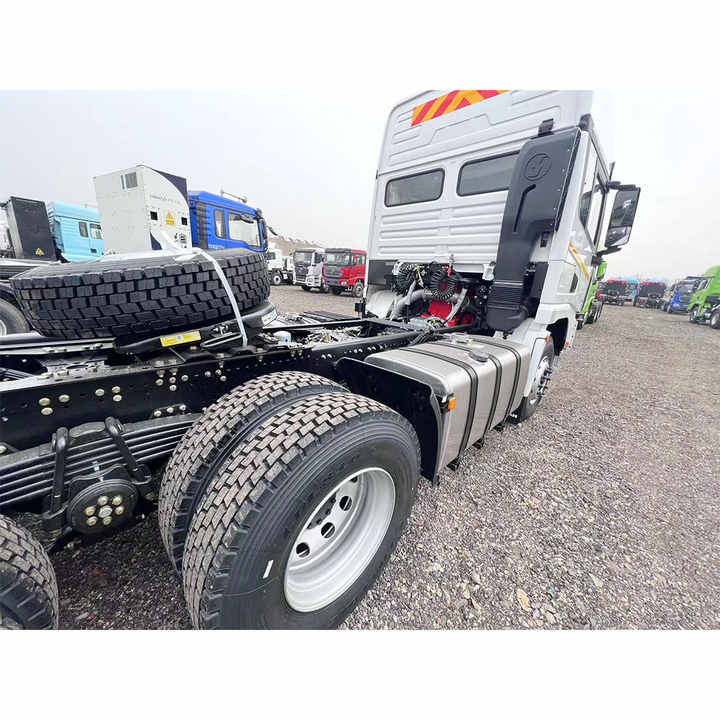 Shacman X3000 F3000 6x4 Prime Mover Truck - 380-450hp Diesel