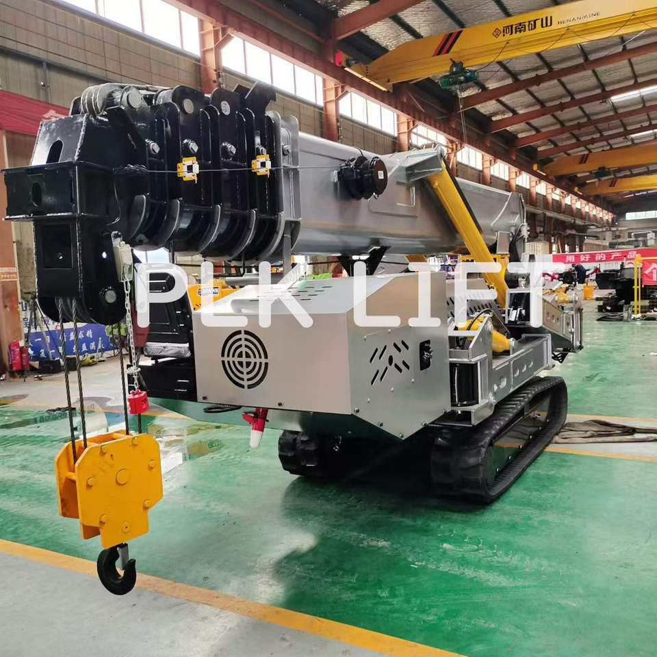 Automatic Crane Robot All-Terrain Tracks Crane Rotational Telescopic ...