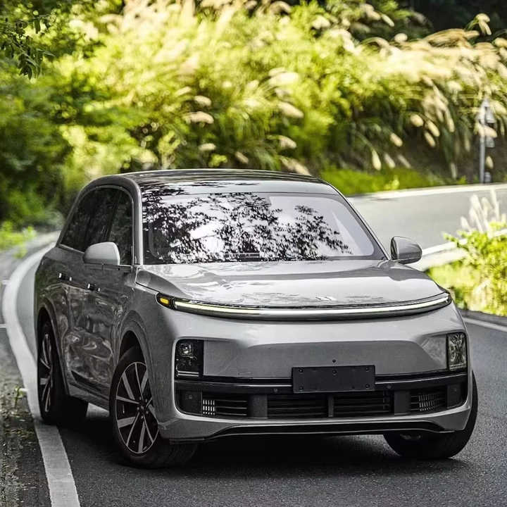 2025 Li Auto L9 Long Range Electric Car - High Performance SUV