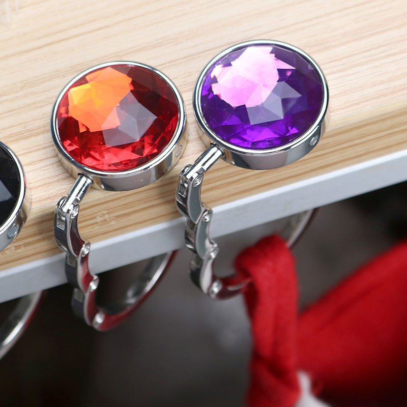 How to Choose the Best Bag Holder for Table: Buying Guide 2026