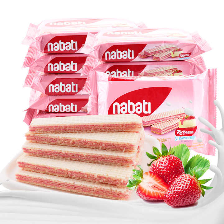 Nabati Richeese Strawberry Cheese Cake - Crispy Wafer Biscuits