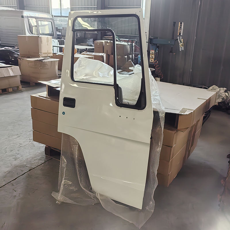 SITRAK HOWO T7H C7H D7B TX MAX A7 T5G Truck Body Parts Heavy Duty Truck Cab White Door Assembly ...