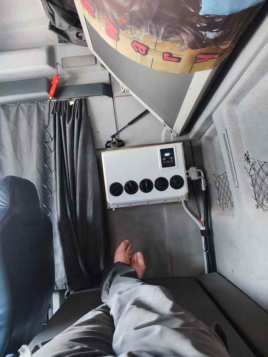 Split Electric Parking Minibus Sleep Cab Truck Camper Van Tractor ...