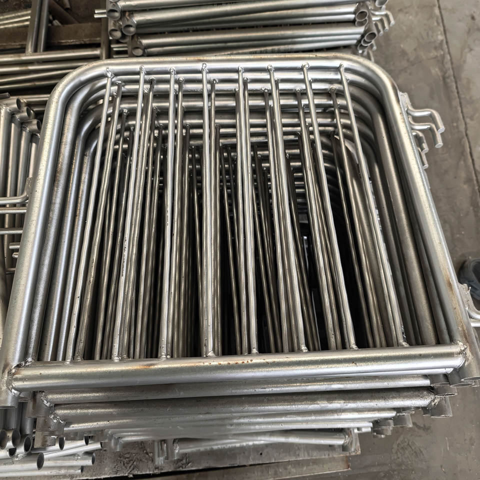 Industry Standard Advanced Pig Pen System Piglet Protection Cage Pig ...