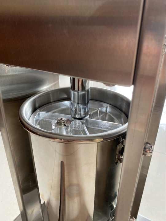 High Quality Automatic Churros Maker - Easy to Operate