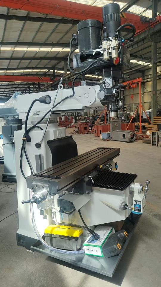 Bridgeport Universal Metal Turret Milling Machine Small 3 Axes DRO Mill ...