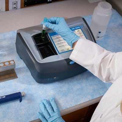 Hach DR3900 UV Visible Spectrophotometer with Touch Screen - OEM