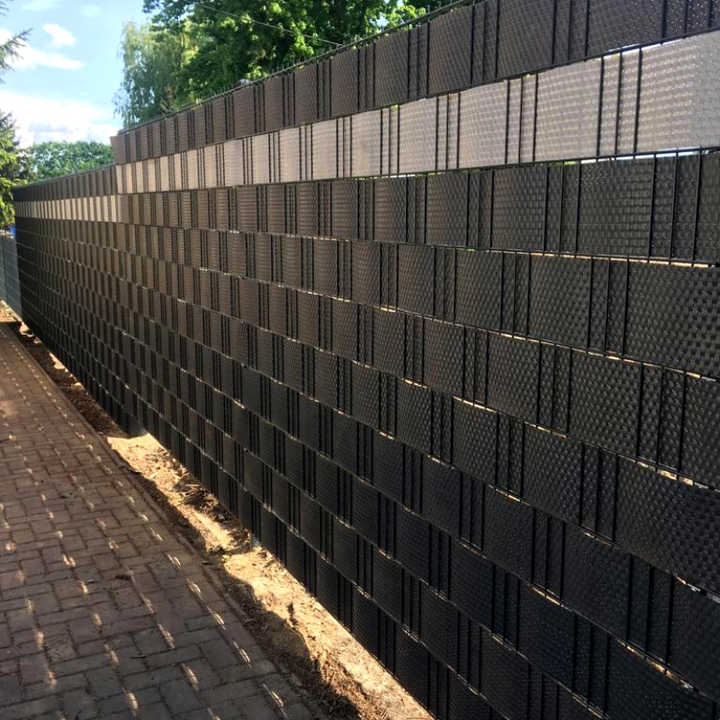 Support Vinyl Fence Strips - Durable and Versatile Solutions