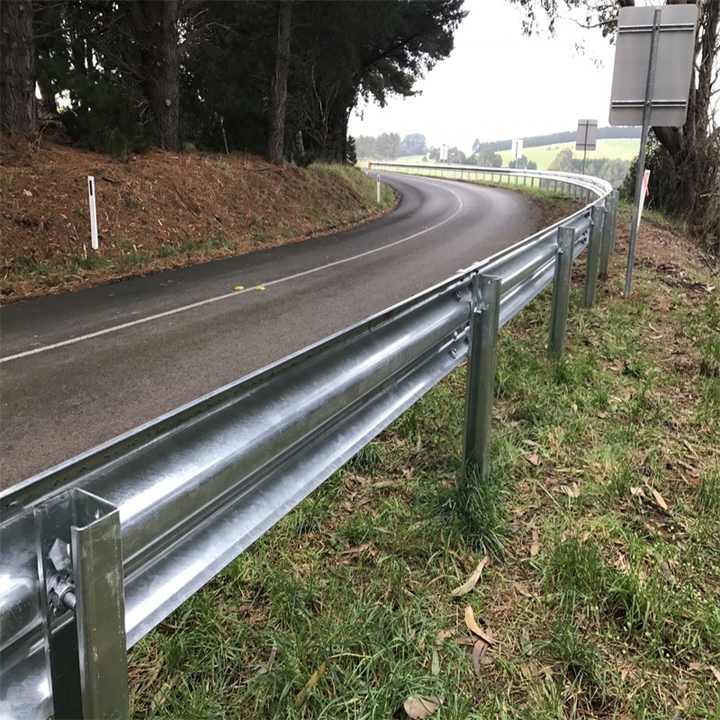Steel Highway Guardrail - Durable & Galvanized Solutions
