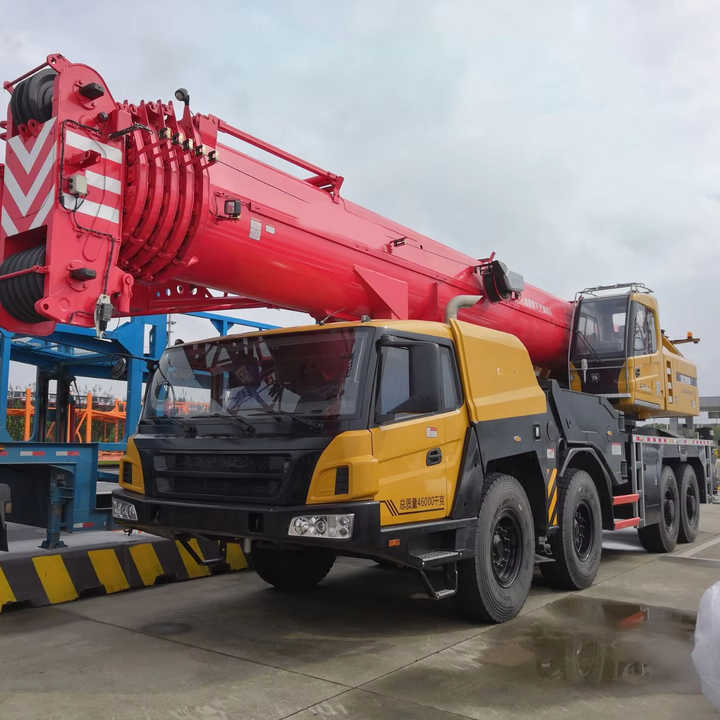 100 Ton Truck Crane STC1000C5-8 for Large-Scale Heavy Lifting Projects ...