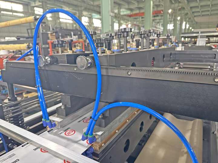 Automatic stand up pouch bag making machine doypack with zipper bag ...