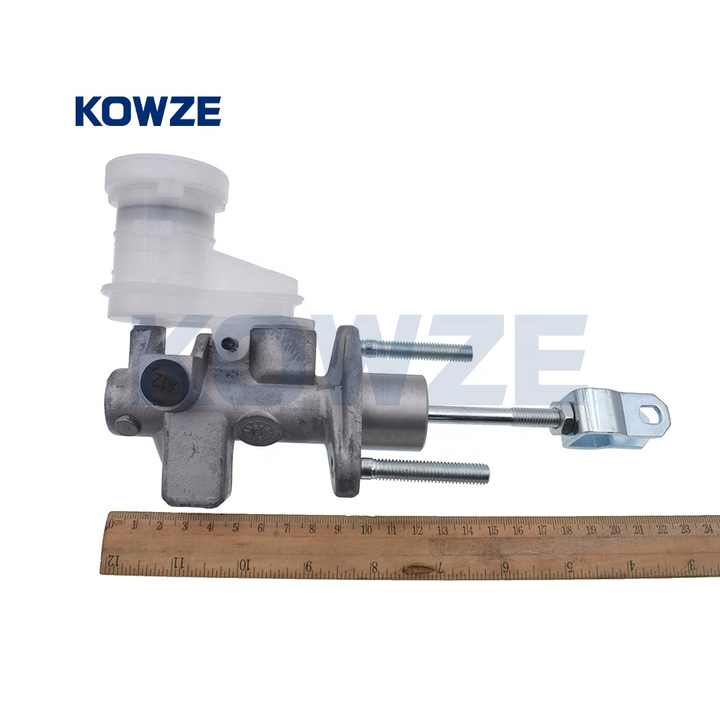 Clutch Master Cylinder for Mitsubishi L200 Pajero Sport