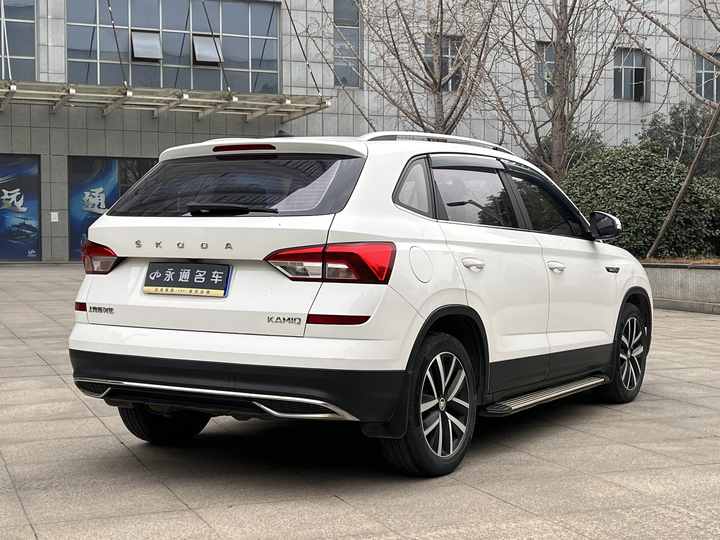 SAIC Volkswagen Skoda KAMIQ 5 puertas 5 plazas SUV pequeño 6 ...