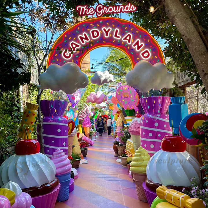 Giant Lollipop Statue - Customized Outdoor Candy Sculpture