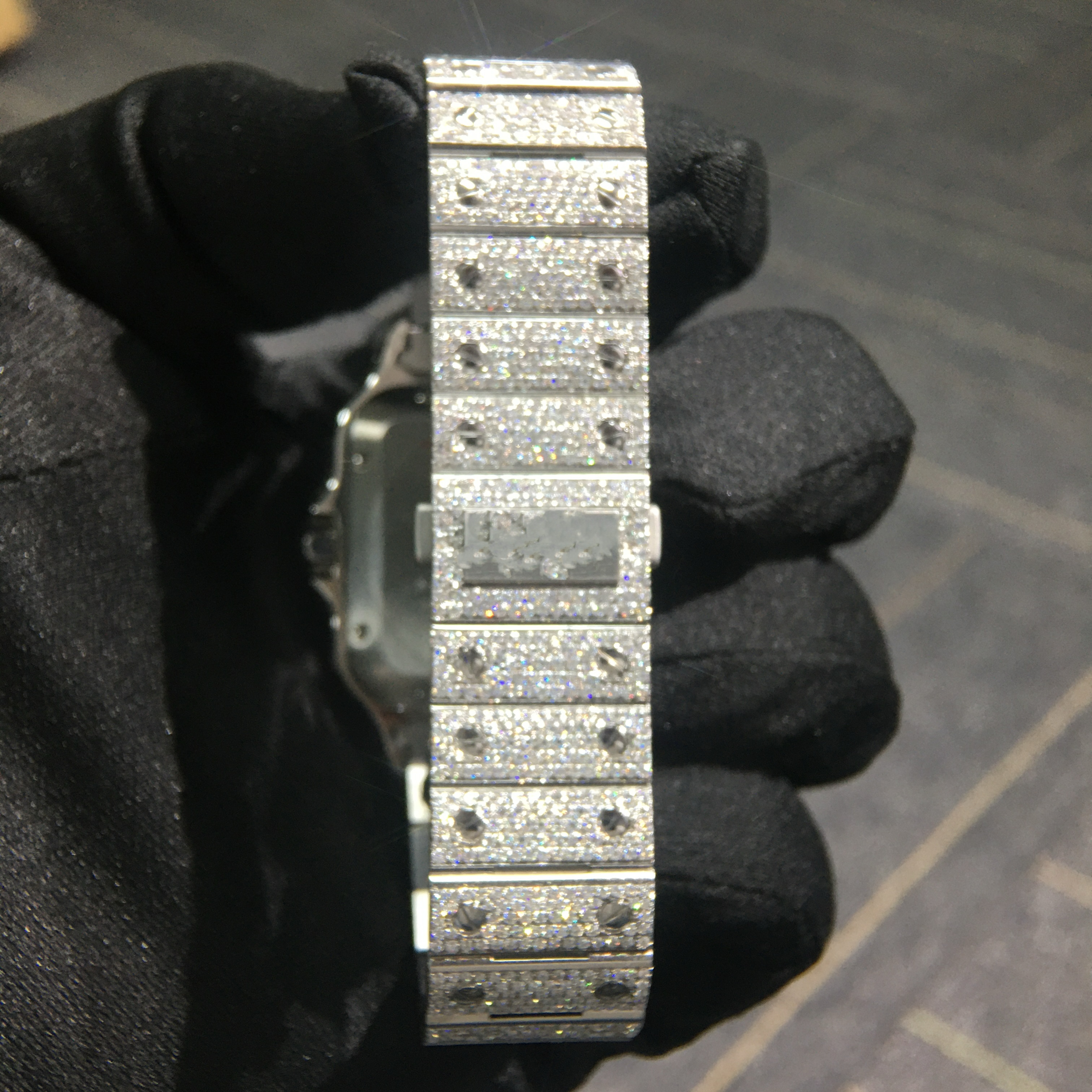 Stainless Steel Back Watch - Customize Your Timepiece