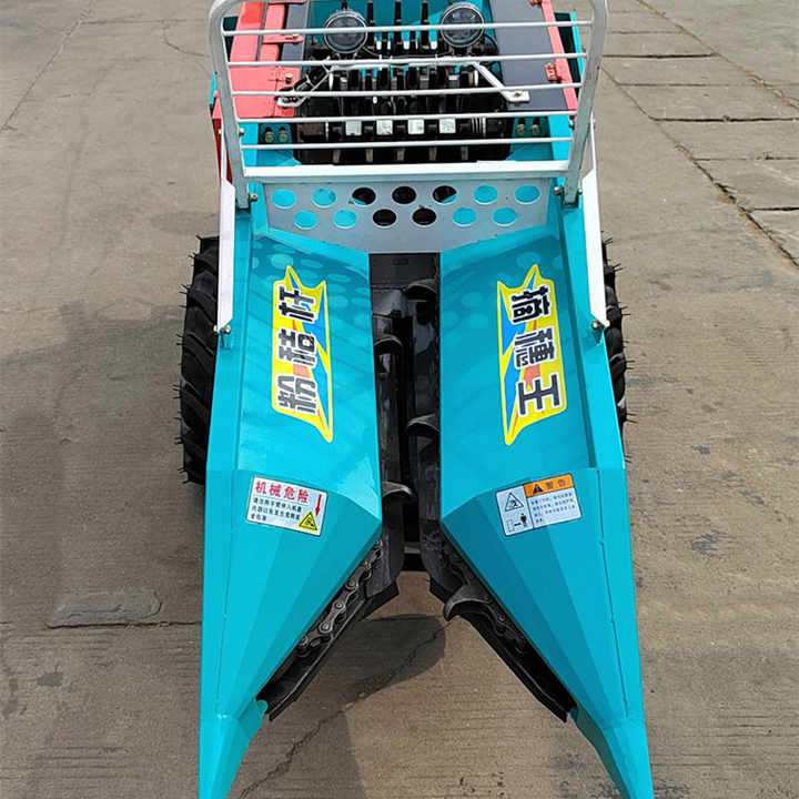 Mini Corn Harvester - High Productivity & Reliable Performance
